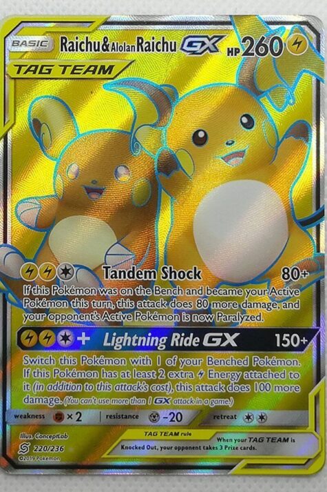 Raichu & Alolan Raichu GX 220/236 Full Art - Pocket Monster