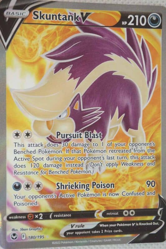 Skuntank V 180/195 Full Art - Silver Tempest enkeltkort fra Pokémon